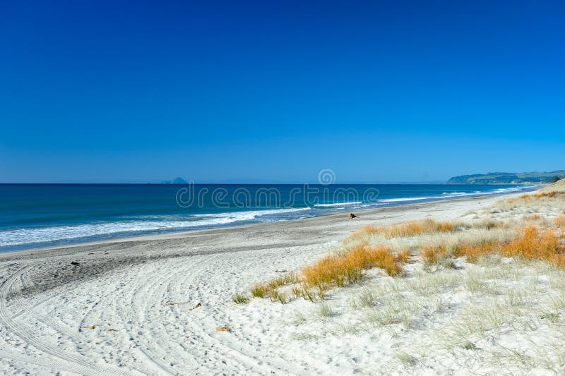 Breed Expansief Wit Zandstrand Stock Afbeelding - Image of strand ...