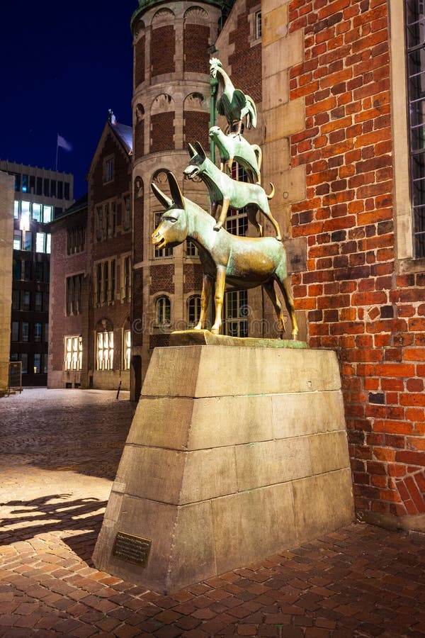 Bremen Town Musicians Statue, Germany Editorial Image - Image of place ...