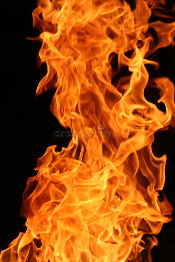 Brennende Flammen stockfoto. Bild von farbe, hintergrund - 3372120