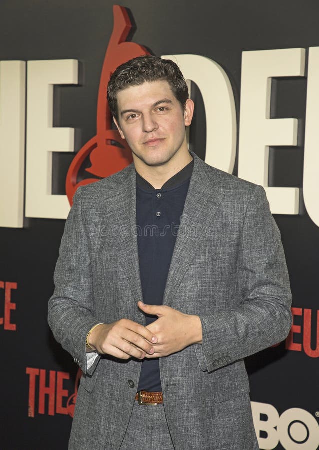 Brian Muller fotografía editorial. Imagen de elegante - 99717217