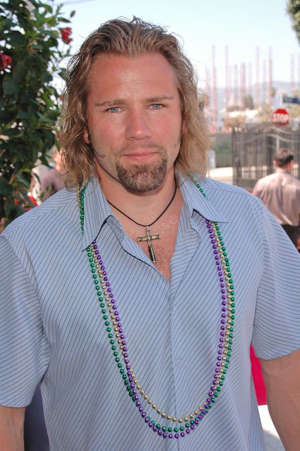 Brian Stace editorial stock image. Image of 083104, glam - 38007034