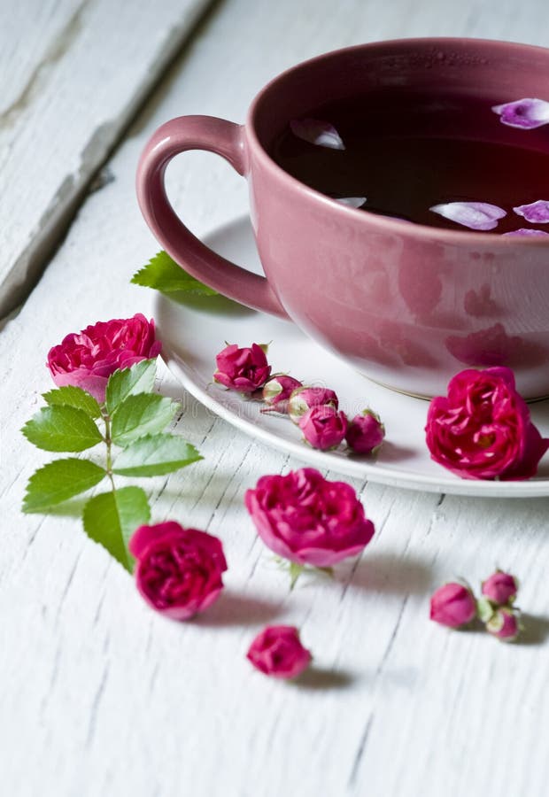 Briar`s Tea (tea with Rose Hips) Stock Image - Image of rose, thirsty ...