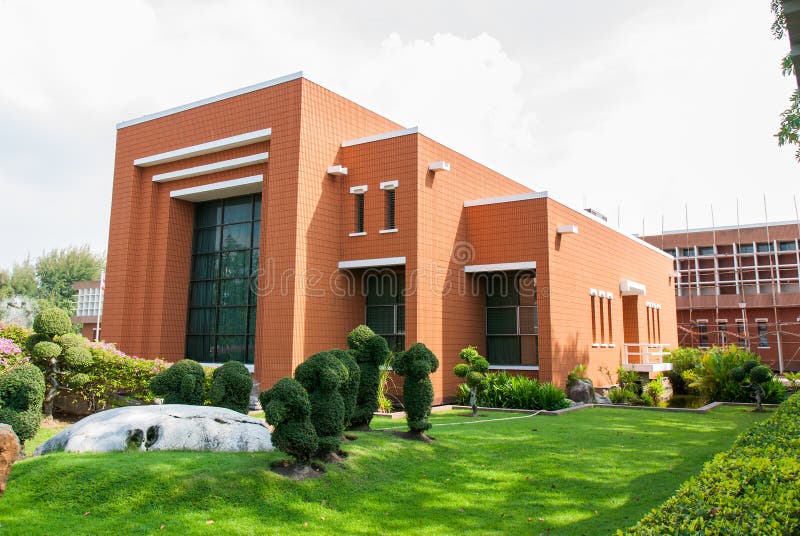 Central Library Amity University, Noida Editorial Stock Image - Image ...