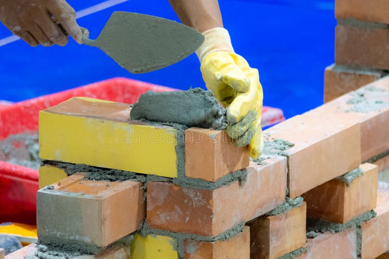 Bricklayer Installing Bricks, Bricklayer Worker Installing Brick Stock ...