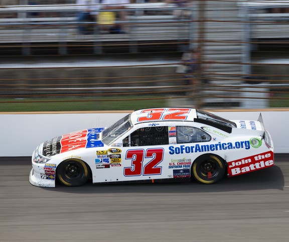 Brickyard 400, 2012 editorial photo. Image of schrader - 25998606