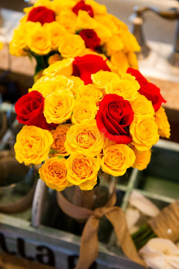 Bridal Bouquet Mixed Flowers Stock Photo - Image of decor, bride: 35366638