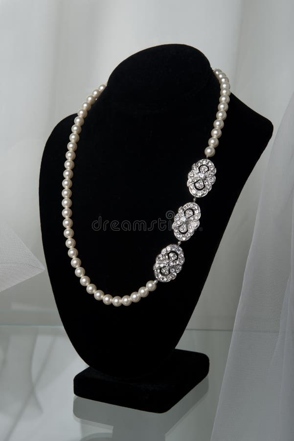 Bridal Jewelry of the Wedding Day Stock Photo - Image of gifts, rings ...