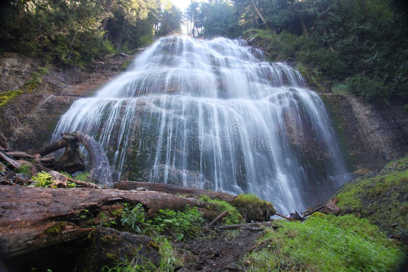 Bridal Veil Falls in Canada Stock Image - Image of canada, forest: 34038379