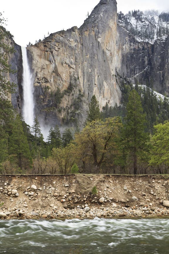 Bridalveil Falls and Merced River Stock Image - Image of commercial ...