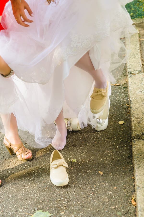 Bride Change Shoes Sneakers Stock Image - Image of celebration, beauty ...