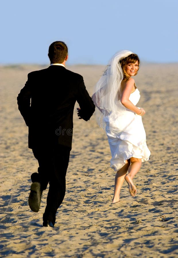734 Beach Running Wedding Stock Photos - Free & Royalty-Free Stock ...