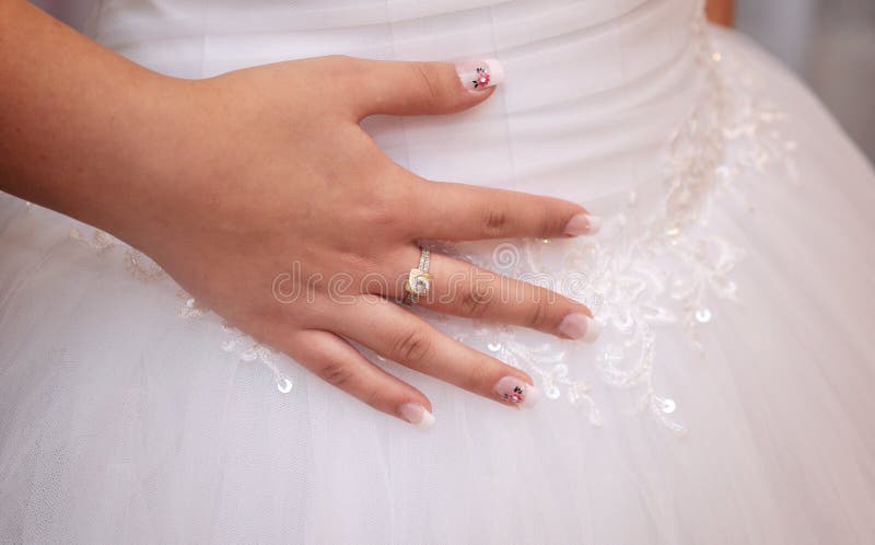 Bride hand with ring stock photo. Image of nail, feminine - 22135908