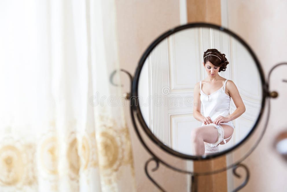Bride mirror stock photo. Image of people, beautiful - 32337246