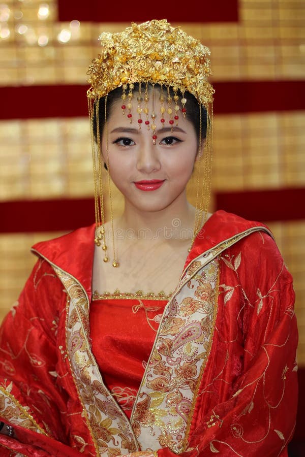 The bride editorial photo. Image of beautiful, delicate - 43806546