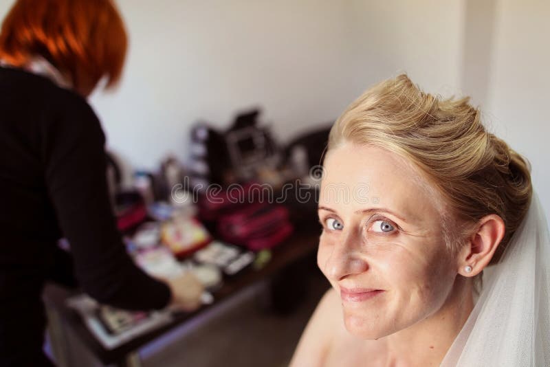 Bride Preparing For Her Wedding Stock Image - Image of artist, blusher ...