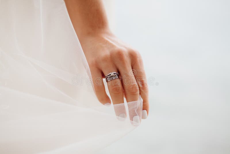 Bride`s Hand with Ring and Veil Stock Photo - Image of luxury, macro ...