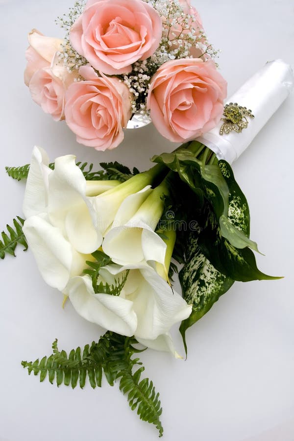 Bride Wedding Flower Bouquet Stock Photo - Image of tradition, pink ...