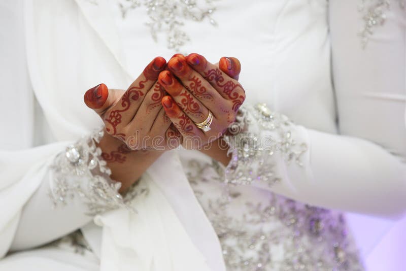 Bride wedding ring hand stock photo. Image of parts, hopeful - 36767498