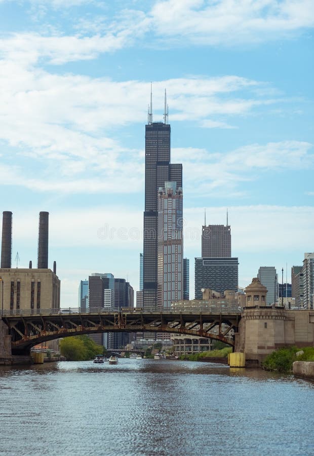 Bridge Across a River in Chicago Downtown Editorial Image - Image of ...
