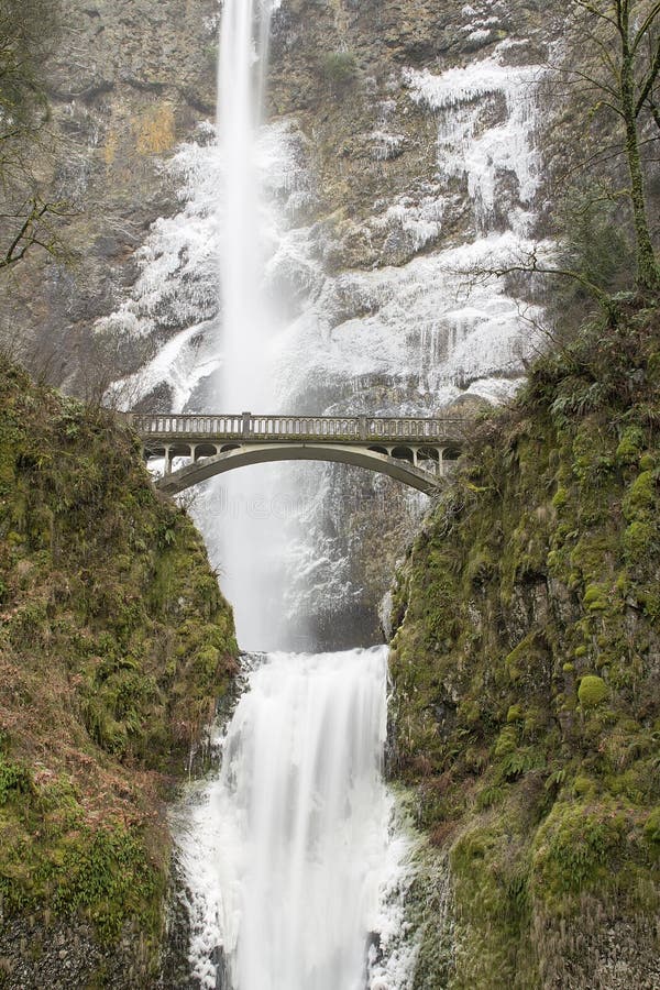 Bridge Along Hiking Trails at Multnomah Falls Stock Image - Image of ...