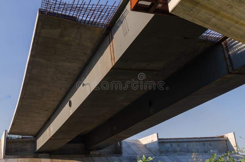 Bridge building stock image. Image of structure, outdoor - 57208727