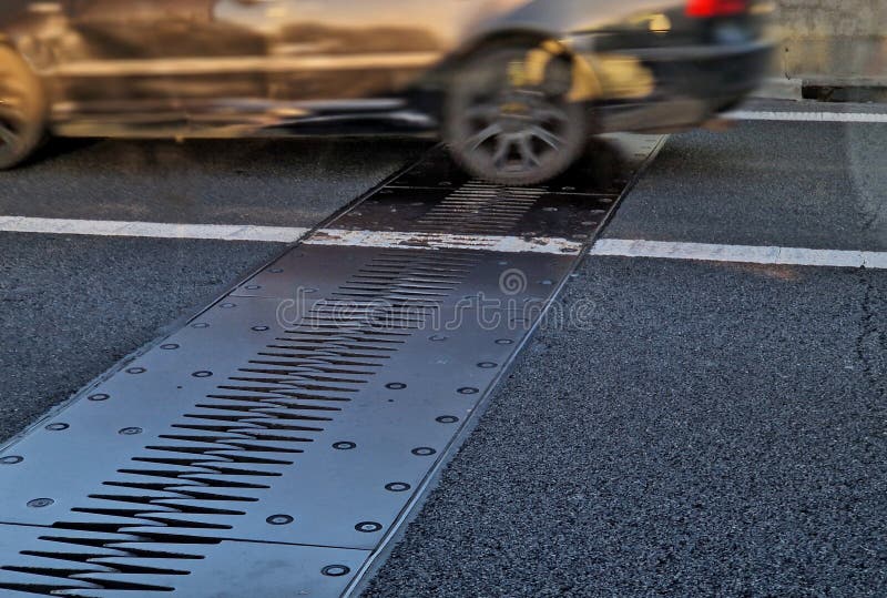 Bridge Expansion Joints are Designed To Allow for Continuous Traffic ...