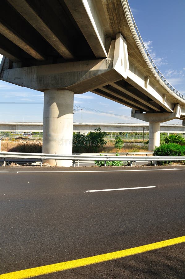 Two-way highway. stock image. Image of freeway, bush - 26212601