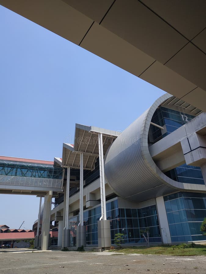 Bridge and Marvellous Architecture Editorial Stock Photo - Image of ...