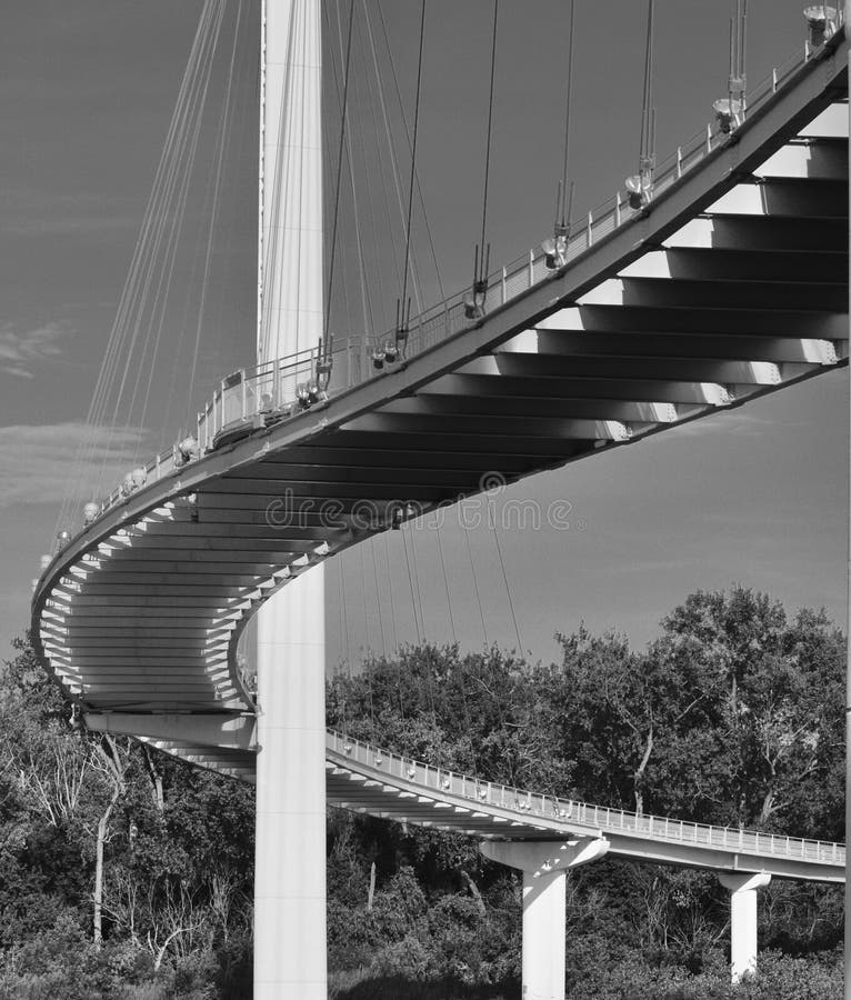 A Curvy Bridge Crossing Over Lake Sylvenstein With Beautiful ...