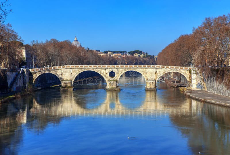 Bridge over river in Rome stock image. Image of tiber - 138001987