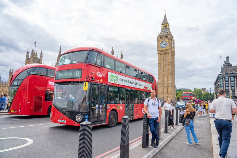 Bridge Over the River Thames with Big Ben in the Background, Car ...