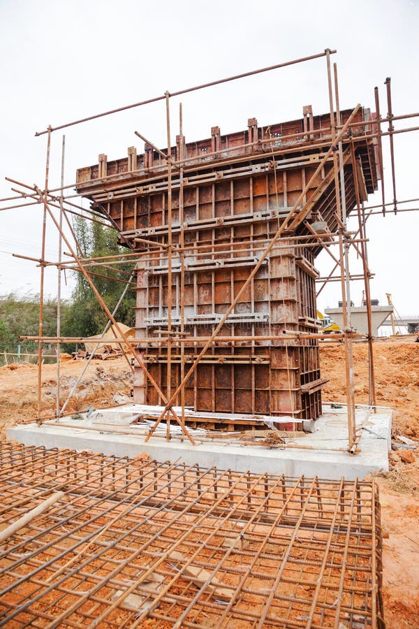 Bridge pier construction stock photo. Image of build - 45335668