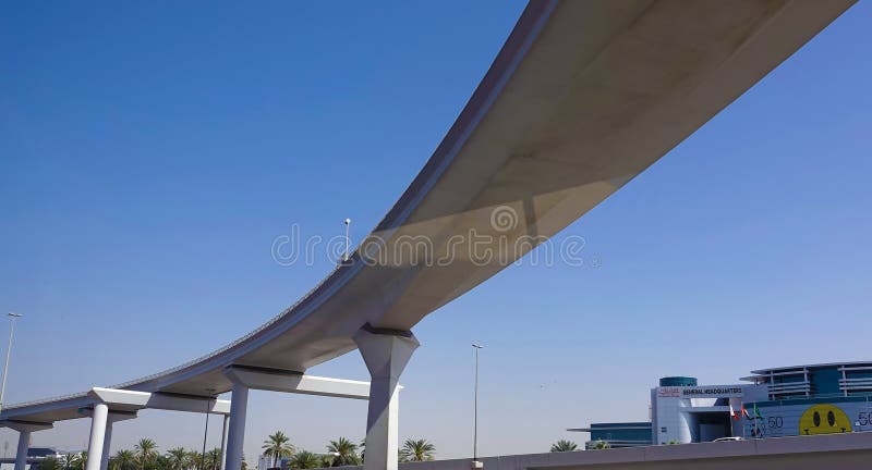 Bridge Piers for Dubai Metro Train Editorial Image - Image of ...