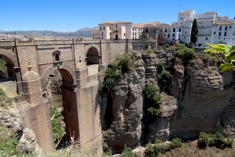 Monolith editorial photo. Image of pleasant, water, attraction - 1184731