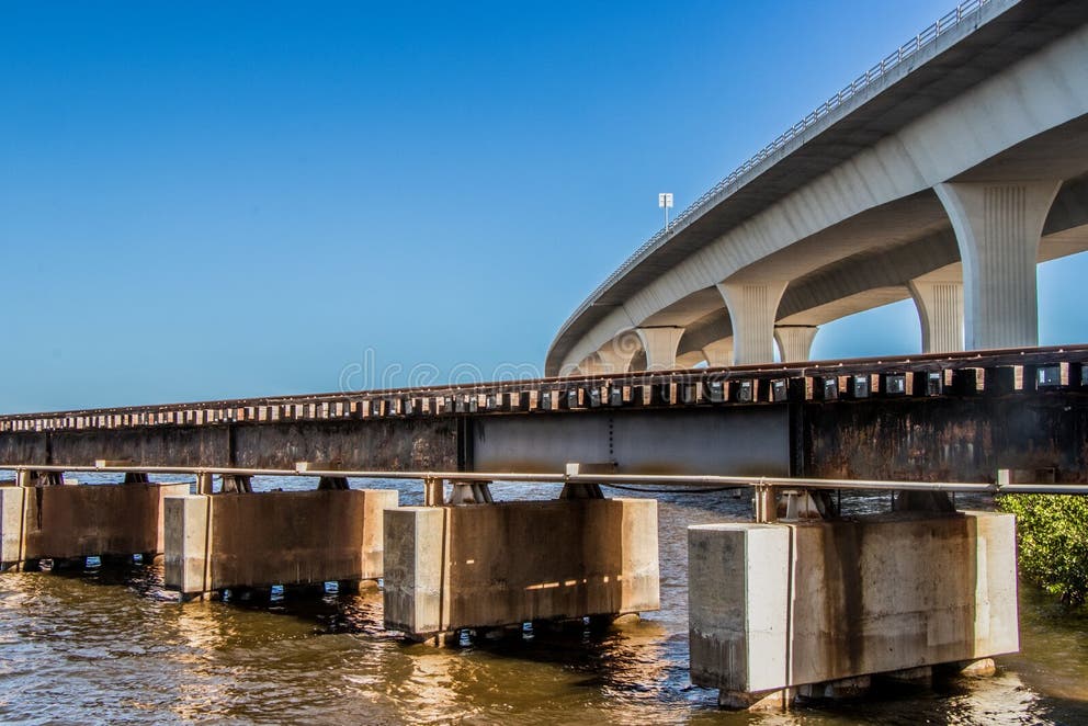 Railway and Roosevelt Bridge in Stuart, Florida Stock Image - Image of ...