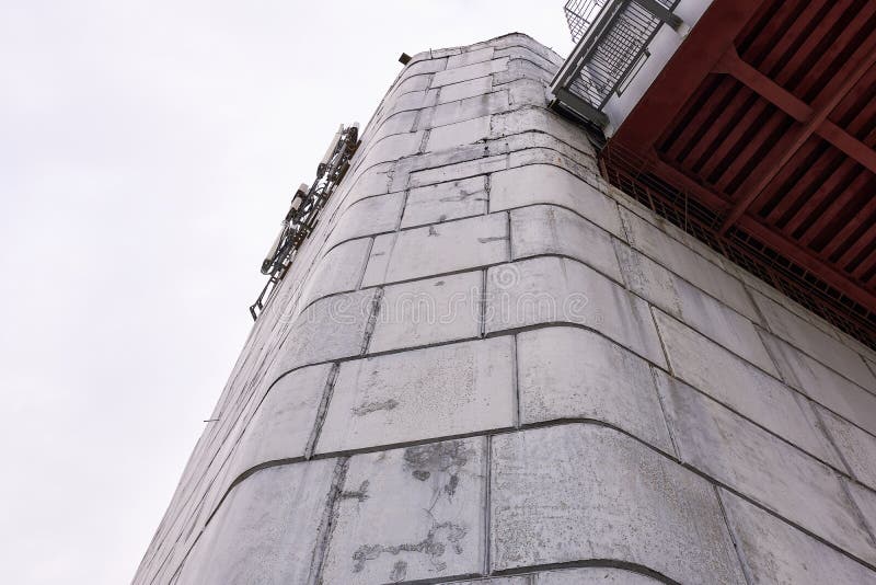 117 Ground Up Perspective Skyscraper Stock Photos - Free & Royalty-Free ...