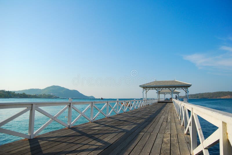 Bridge to sea stock image. Image of tourism, ocean, calm - 39966475