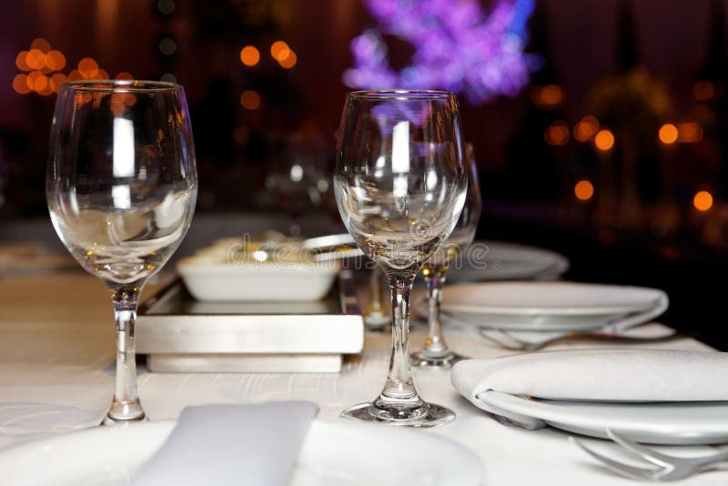 Bright banquet table stock photo. Image of dinner, knife - 28076668