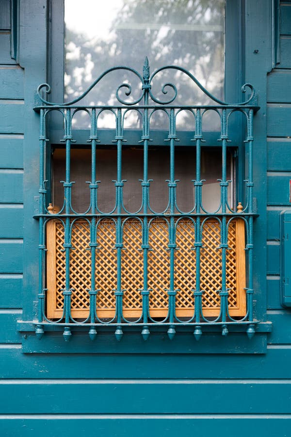Beautiful Balat District - Popular Tourist Attraction in Istanbul ...