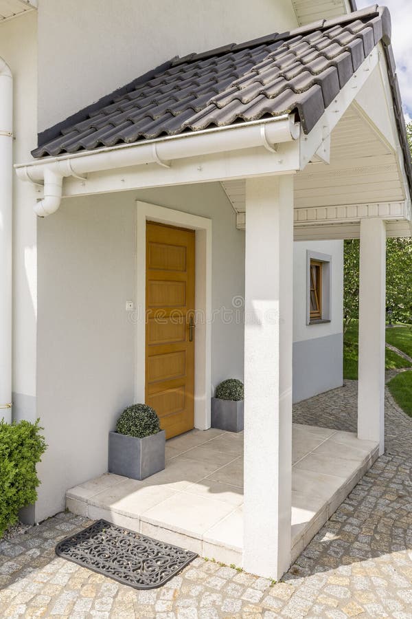 House entry porch steps stock image. Image of plant - 223787987