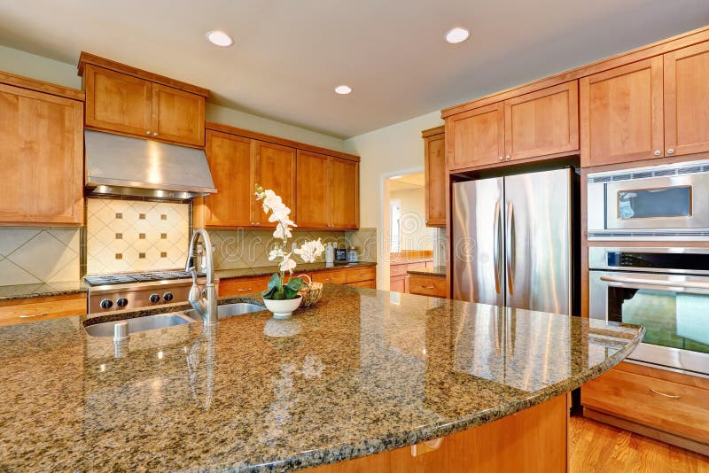 Bright Inviting Kitchen Features Granite Counters. Stock Image - Image ...