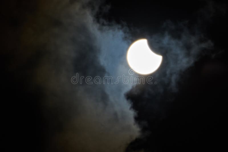 Bright solar eclipse stock image. Image of science, scientific - 105106591