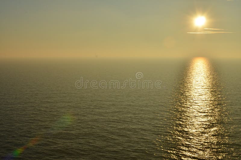 Bright Sunset Reflection of Sun at Water Surface Background Stock Photo ...