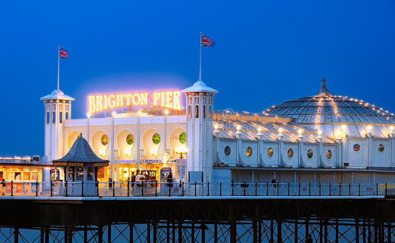 Brighton Pier, England editorial photo. Image of attraction - 20891831