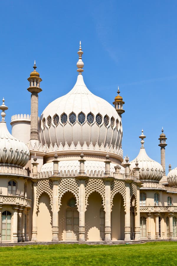 Brighton Pavilion stock image. Image of outdoors, city - 18971933