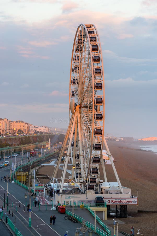 The Brighton Wheel and Seafront Editorial Photography - Image of attraction, british: 72987902