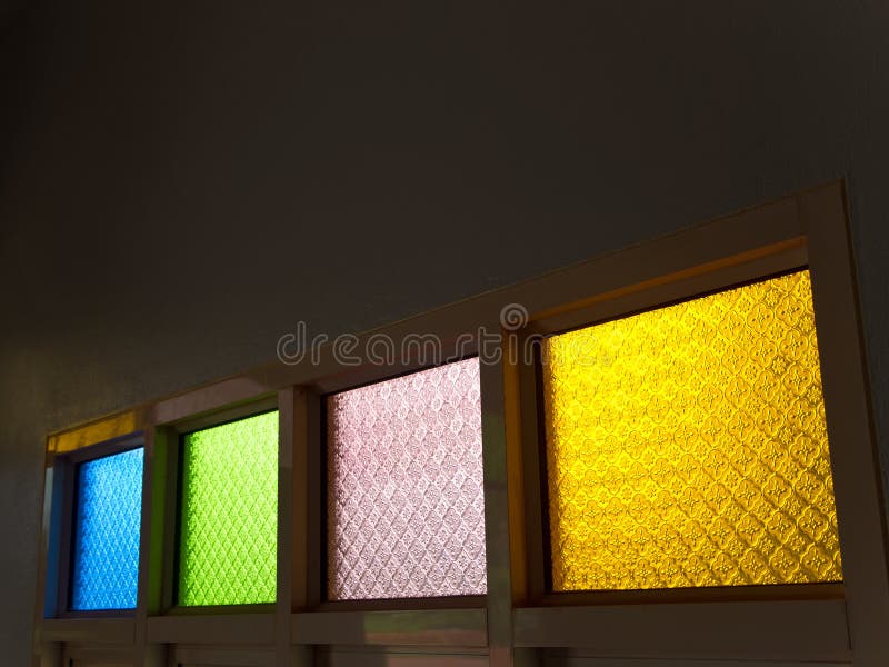 Brillante Multicolor Del Vidrio Esmerilado Foto de archivo - Imagen de ...