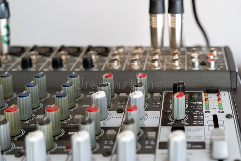 Bringing Sound To Life: the Power of a Professional Sound Mixing Table ...