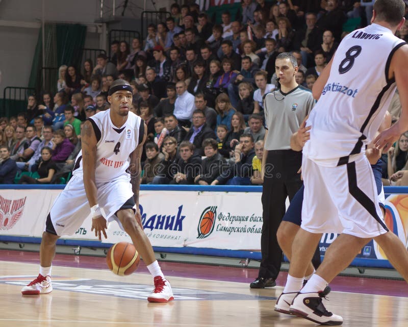 Brion Rush editorial photo. Image of athlete, basketball - 21682031