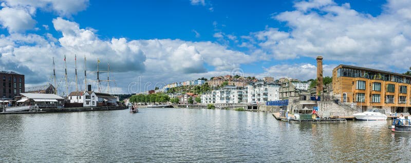 Dockside View Of Pecks Pond Stock Image - Image of lake, pocono: 33149273